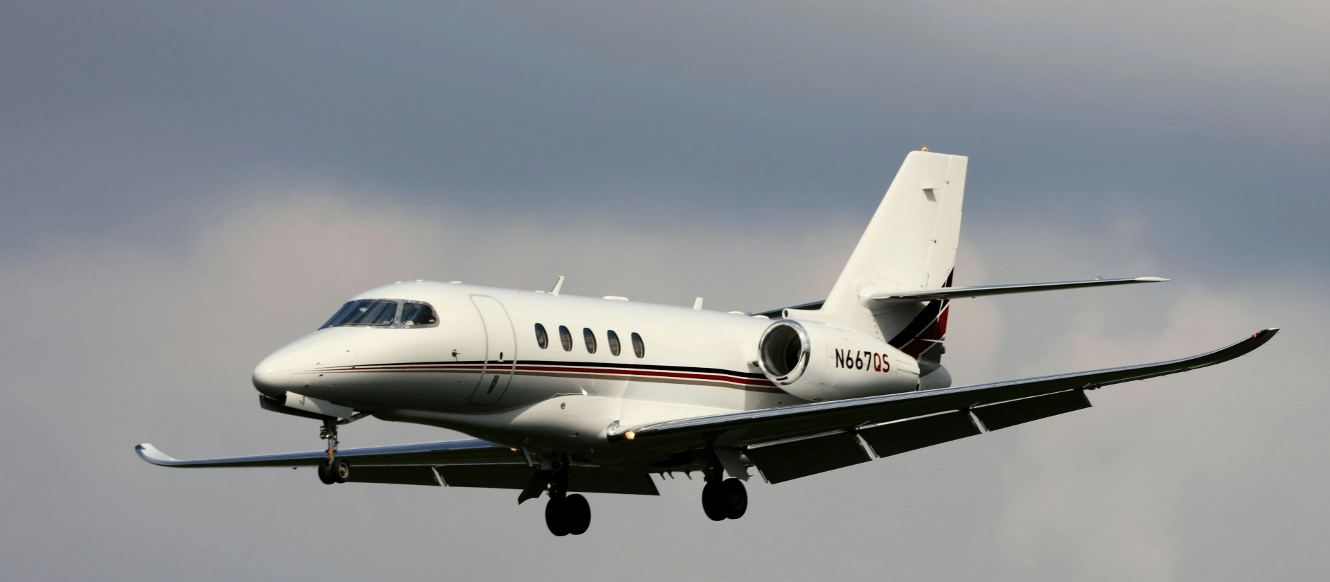 Charter Heavy Jets at FlightTime - Book Now!